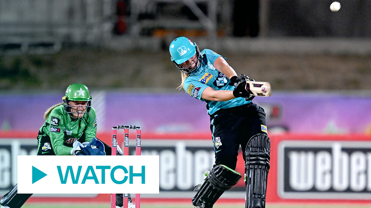Ellie Johnston with a Six vs. Melbourne Stars Women | Brisbane Heat