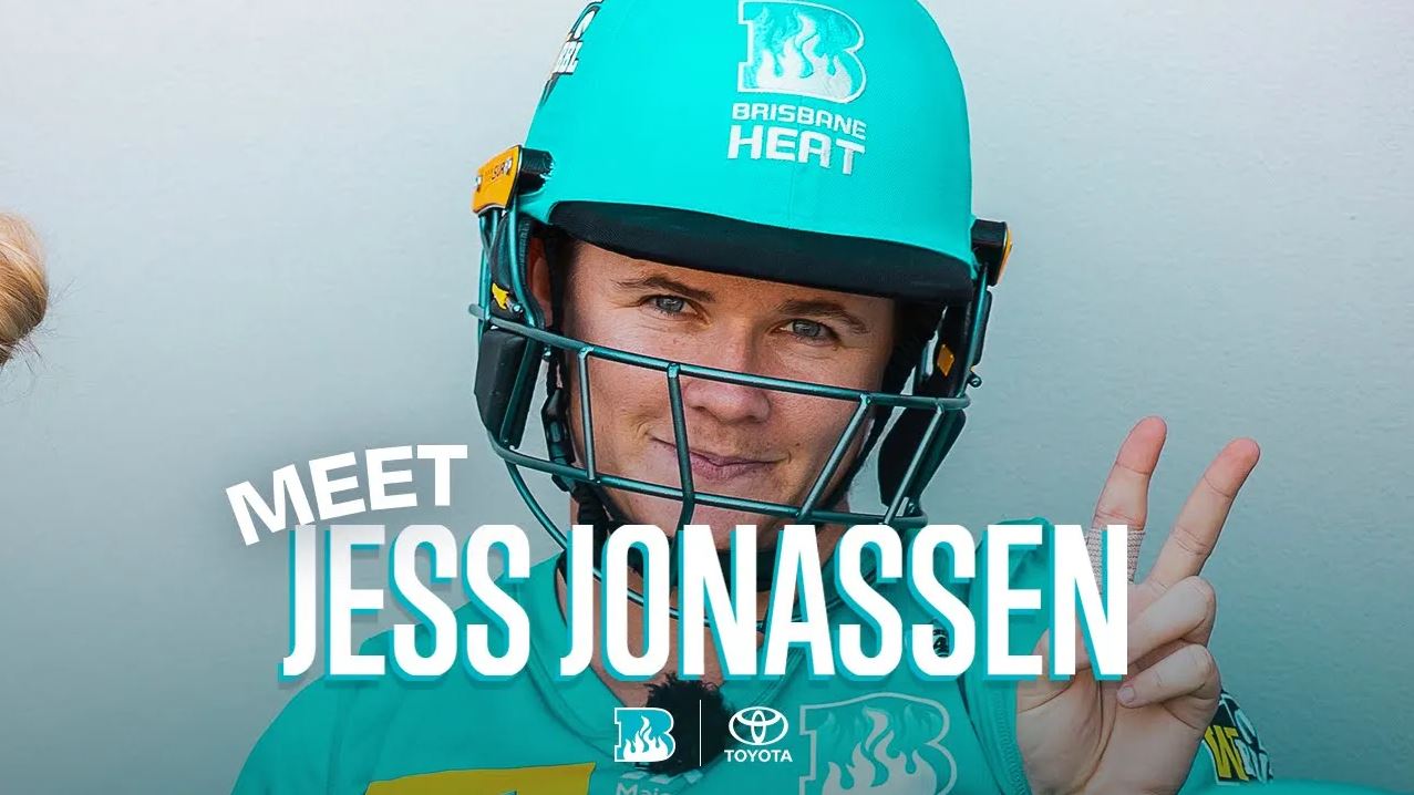 Meet Jess Jonassen | Brisbane Heat