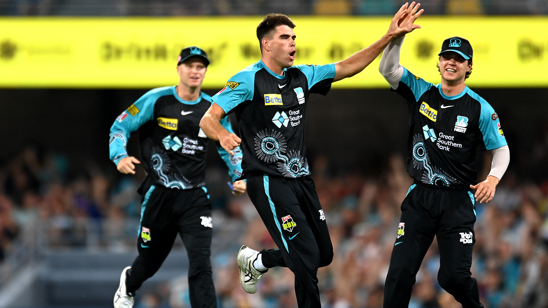 Heat Delivers For Foundation | Brisbane Heat