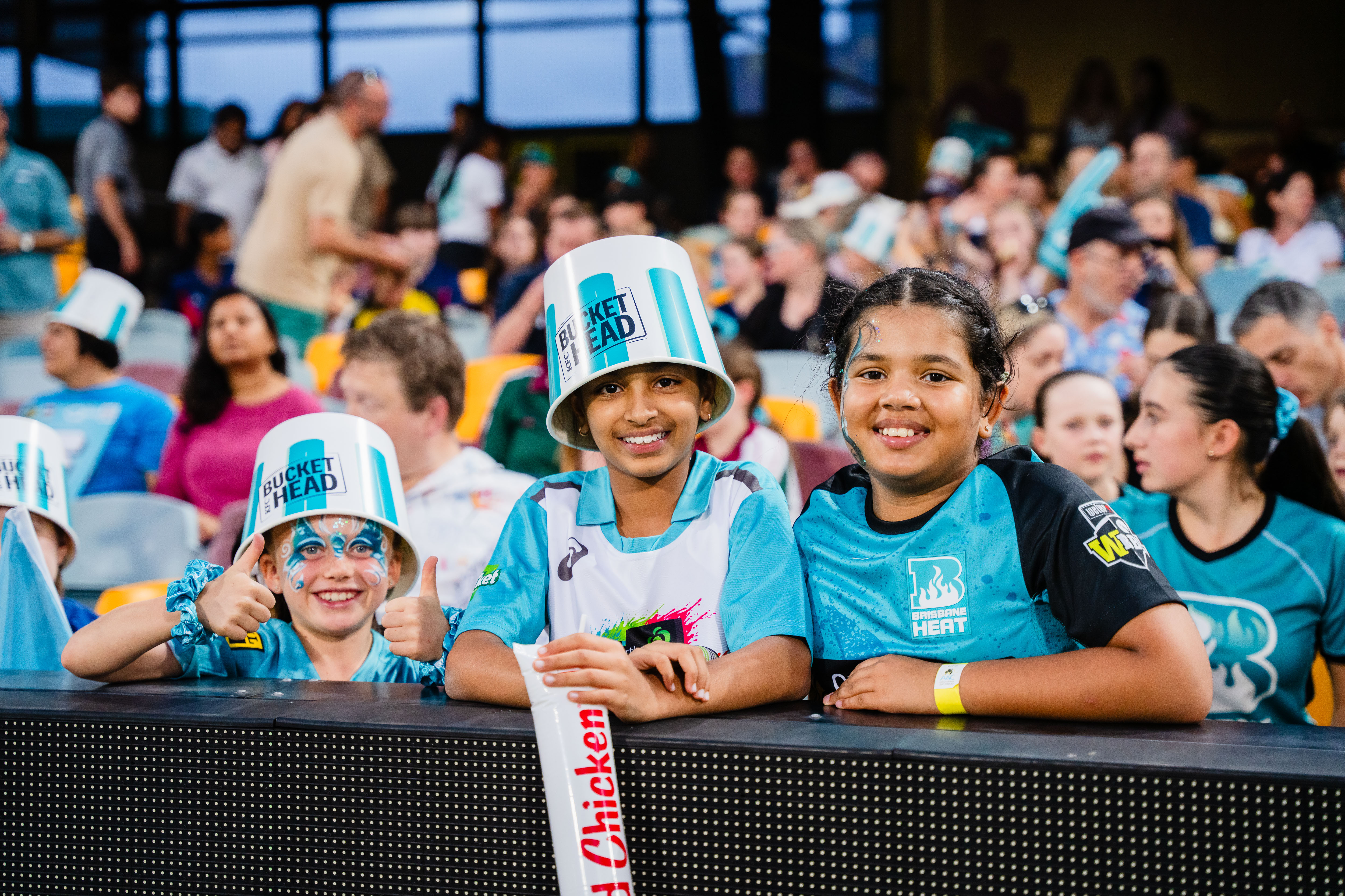 THE ULTIMATE BIG BASH BUCKET LIST: 5 THINGS YOU MUST SEE AT THE GABBA ...